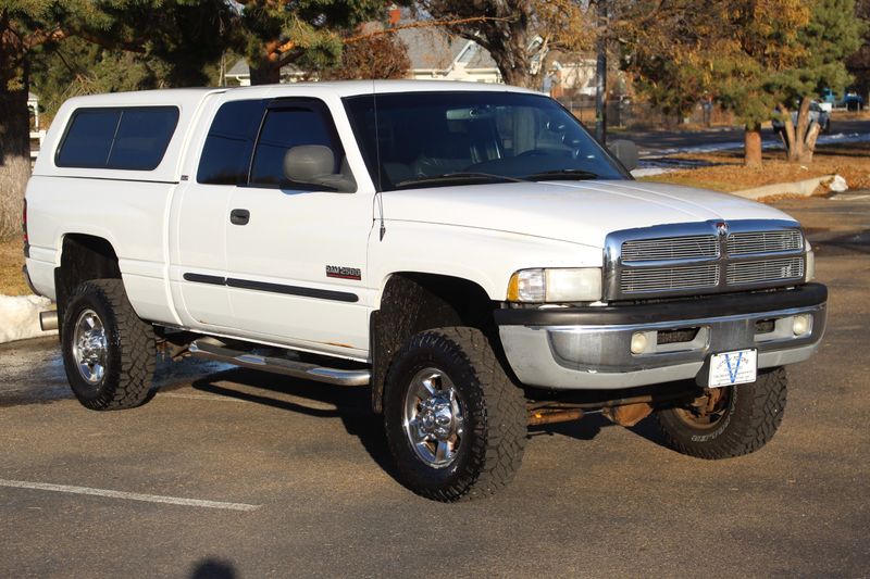2001 Dodge Ram 2500 Photos