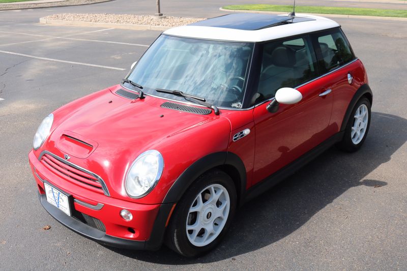 2005 MINI Cooper Photos