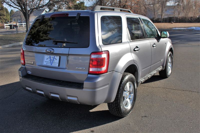 2008 Ford Escape Photos