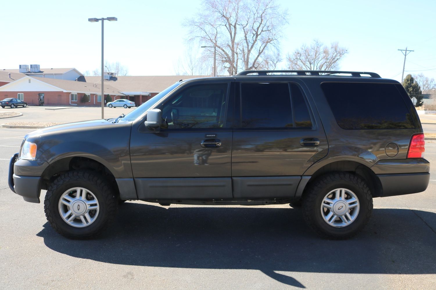 2005 Ford Expedition XLT | Victory Motors of Colorado