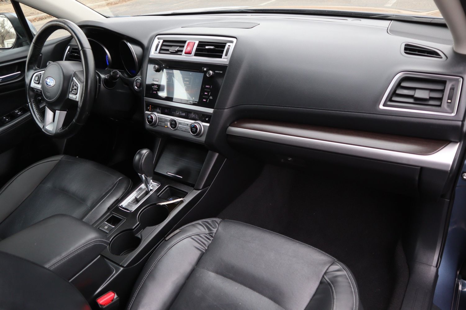 2015 Subaru Legacy 2.5i Limited | Victory Motors of Colorado