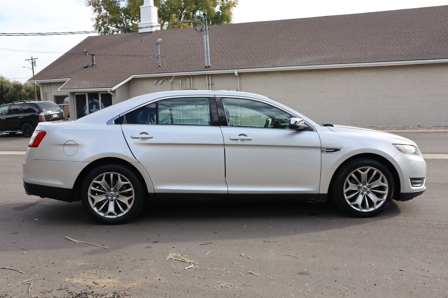 2014 Ford Taurus Limited | Victory Motors of Colorado