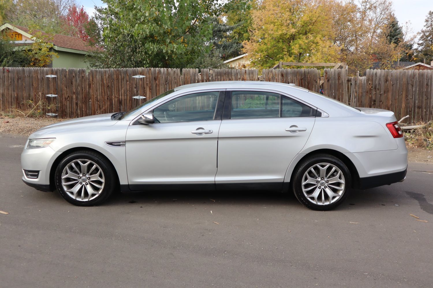 2014 Ford Taurus Limited | Victory Motors of Colorado