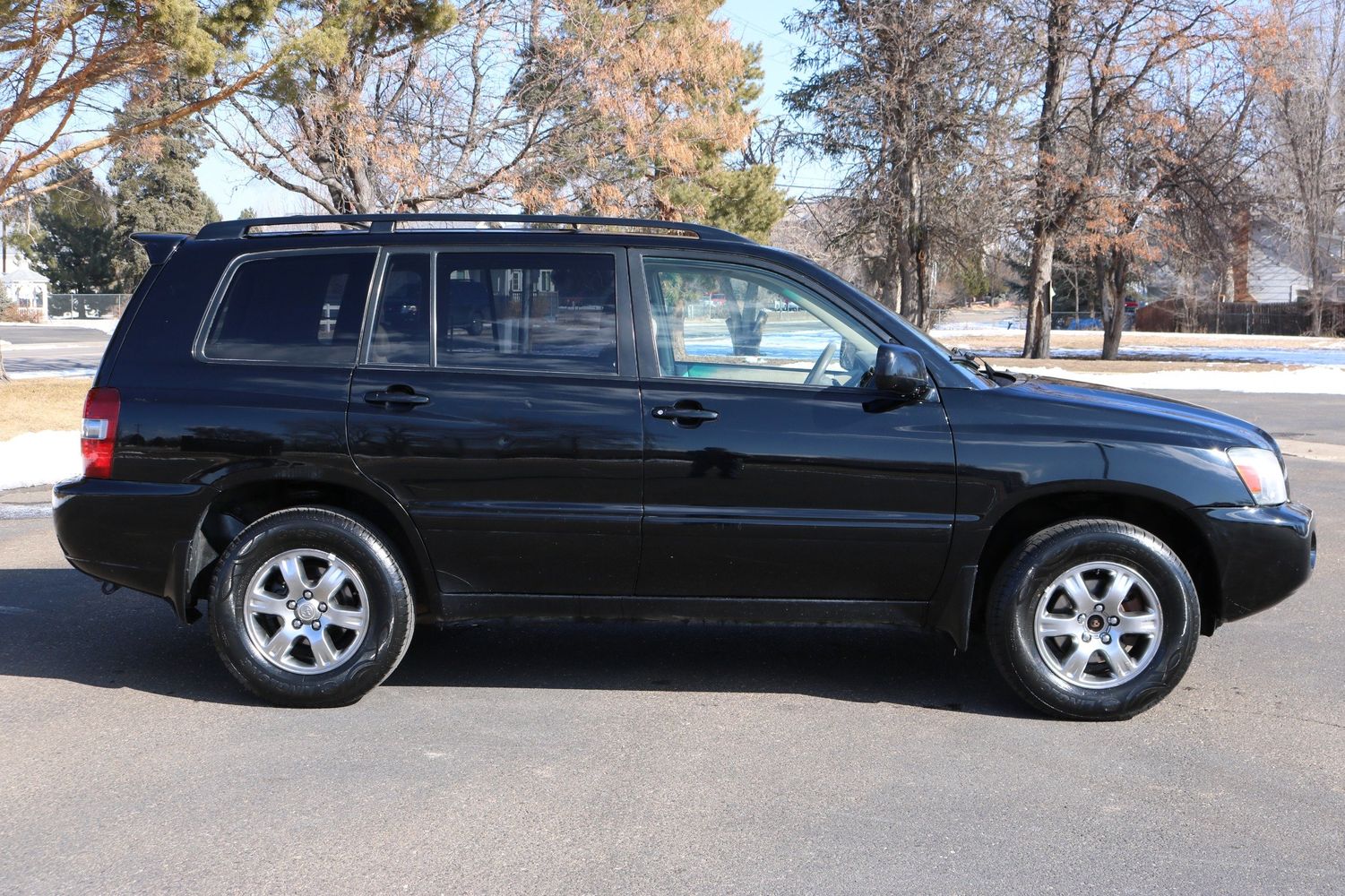 2007 Toyota Highlander AWD | Victory Motors of Colorado