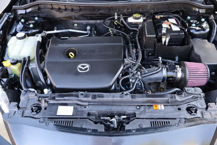 2012 Mazda Mazda3 s Grand Touring | Victory Motors of Colorado