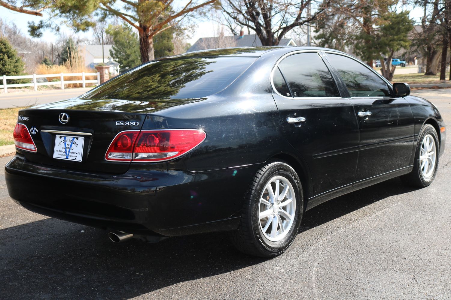 2005 Lexus ES 330 | Victory Motors of Colorado