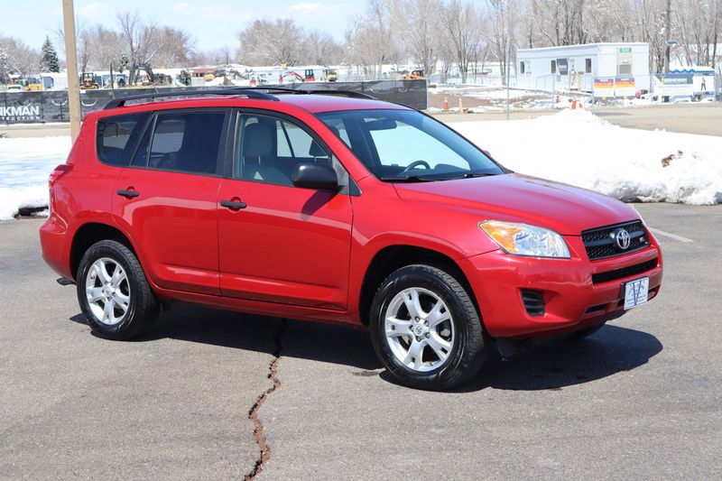 2011 Toyota RAV4 Photos