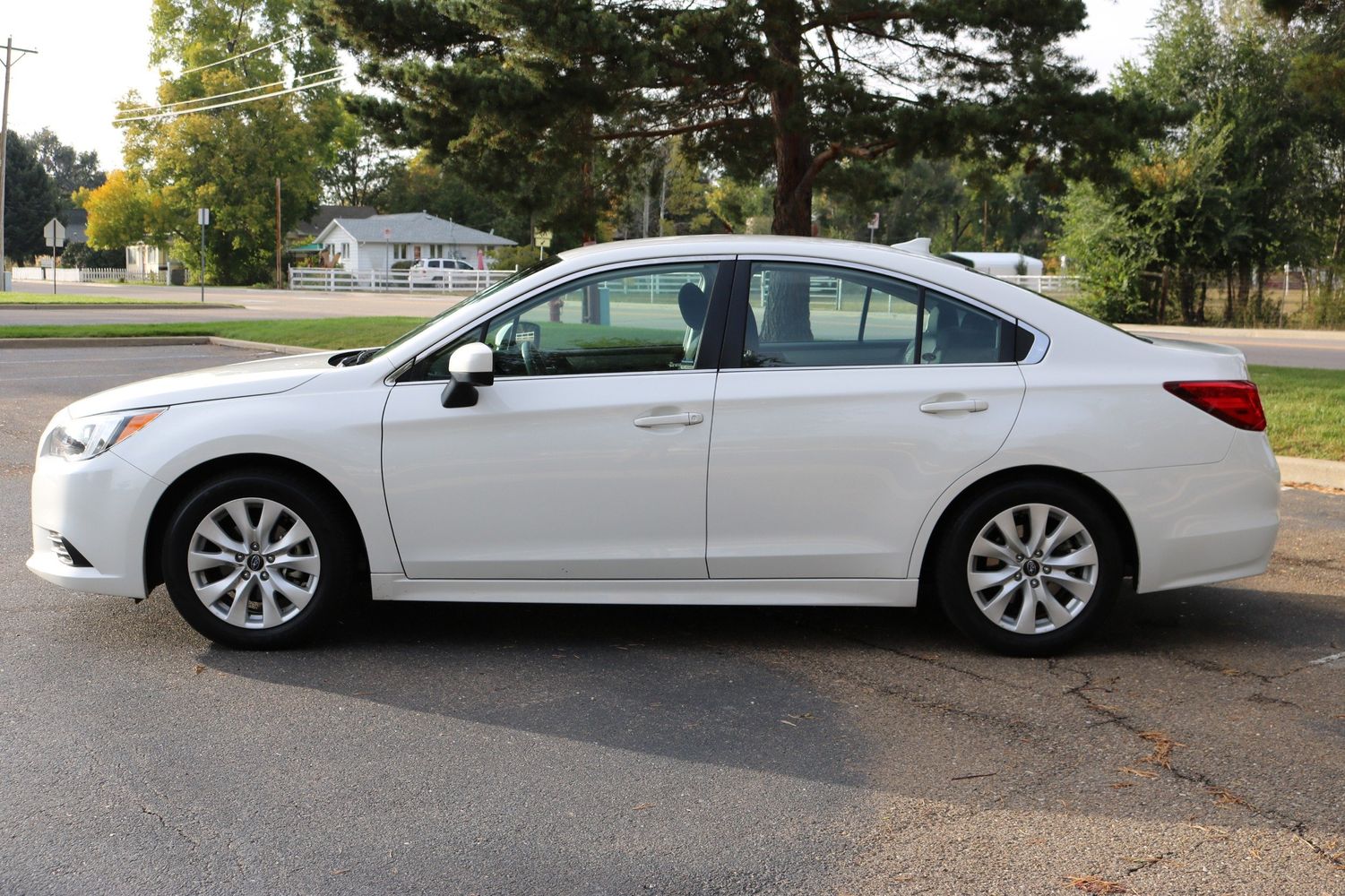 2017 Subaru Legacy 2.5i Premium | Victory Motors of Colorado