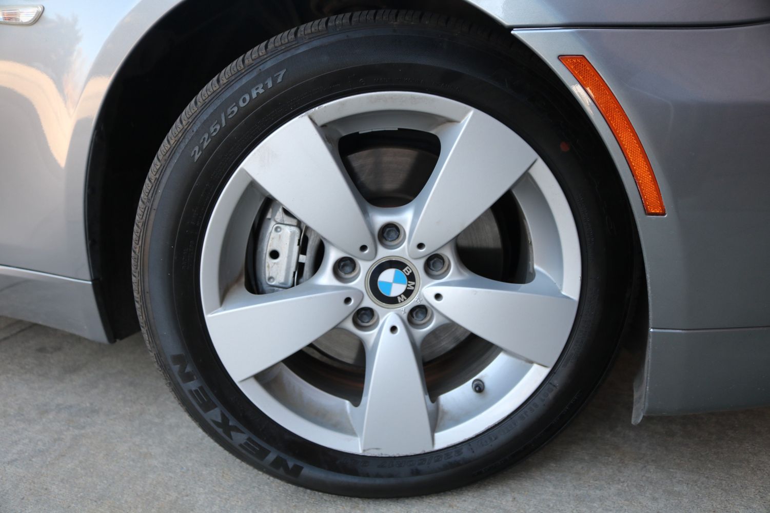 2008 BMW 528xi AWD | Victory Motors of Colorado