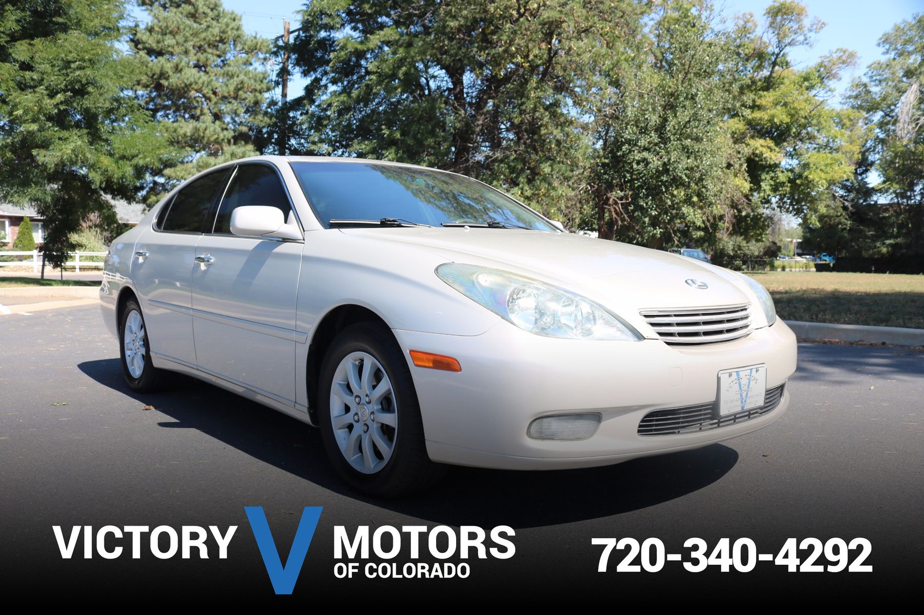 2004 Lexus ES 330 | Victory Motors of Colorado