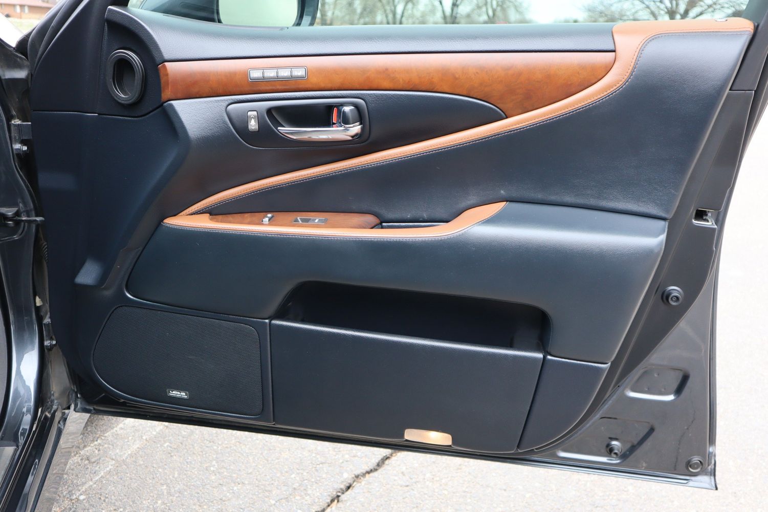 2011 Lexus LS 460 Base | Victory Motors of Colorado