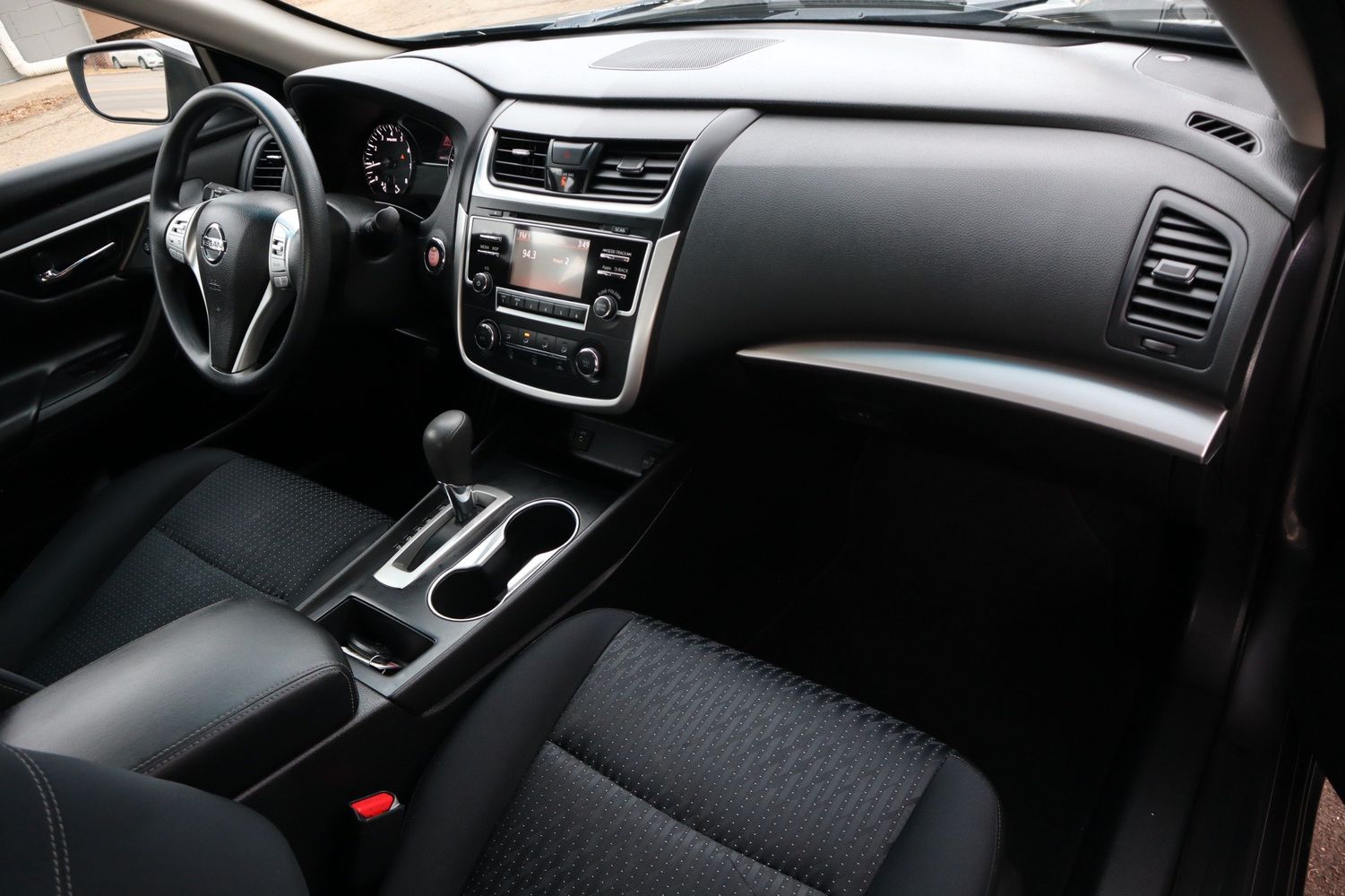 2016 Nissan Altima 2.5 | Victory Motors of Colorado