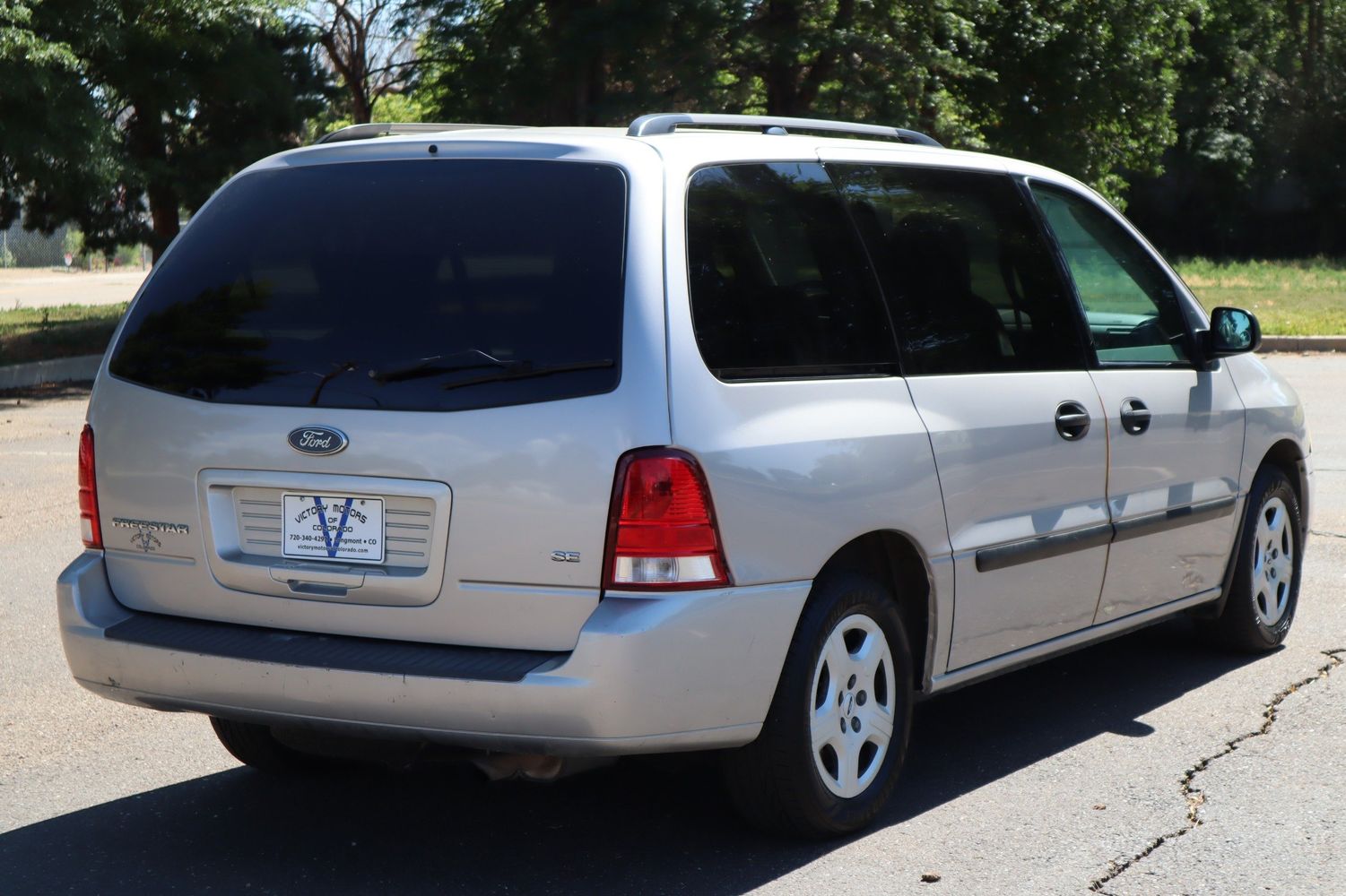 2004 Ford Freestar SE | Victory Motors of Colorado