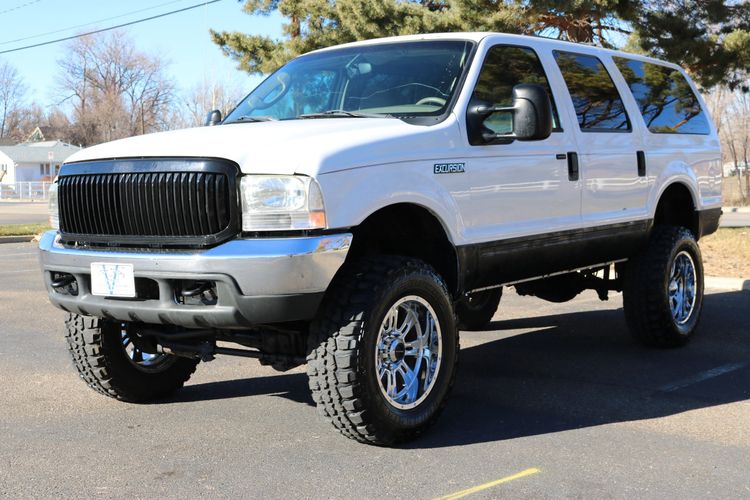 2004 Ford Excursion XLT | Victory Motors of Colorado