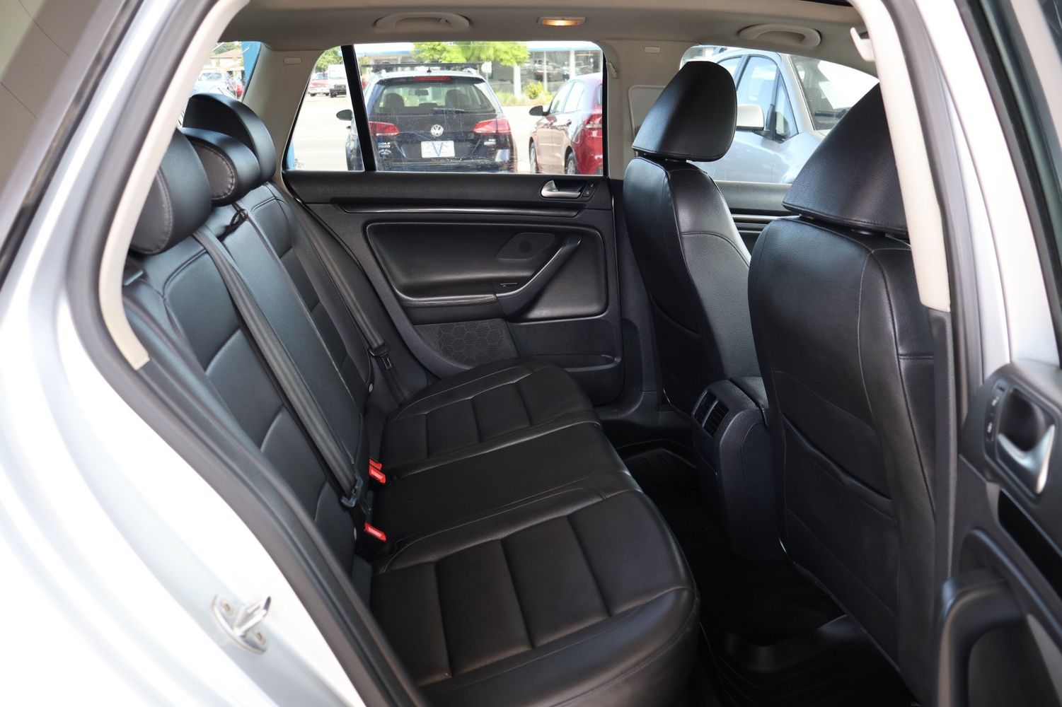 2011 Volkswagen Jetta SportWagen TDI | Victory Motors of Colorado