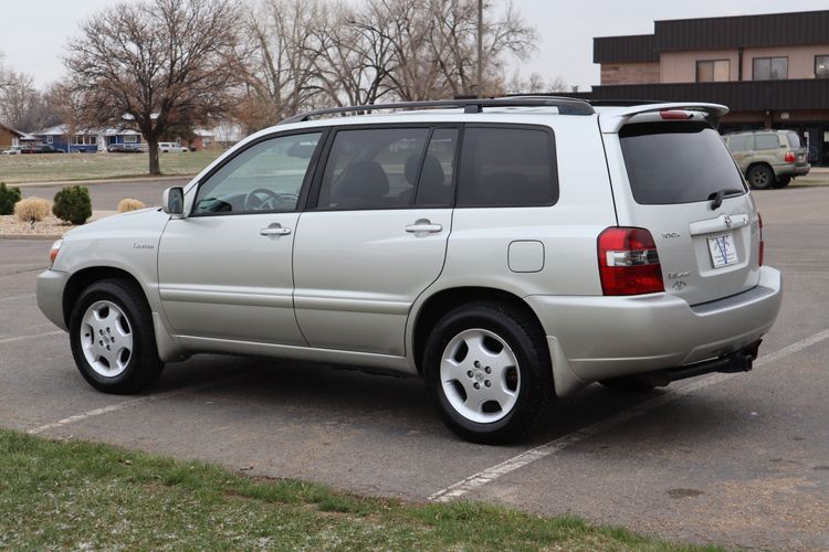 2004 Toyota Highlander Limited | Victory Motors of Colorado