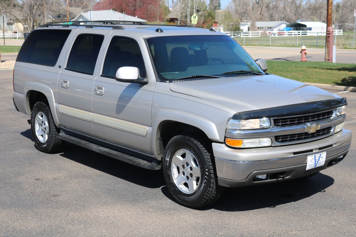 2005 Chevrolet Suburban 1500 LT | Victory Motors of Colorado