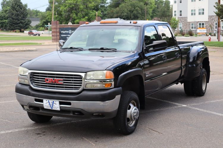 2001 GMC Sierra 3500 SLT | Victory Motors of Colorado