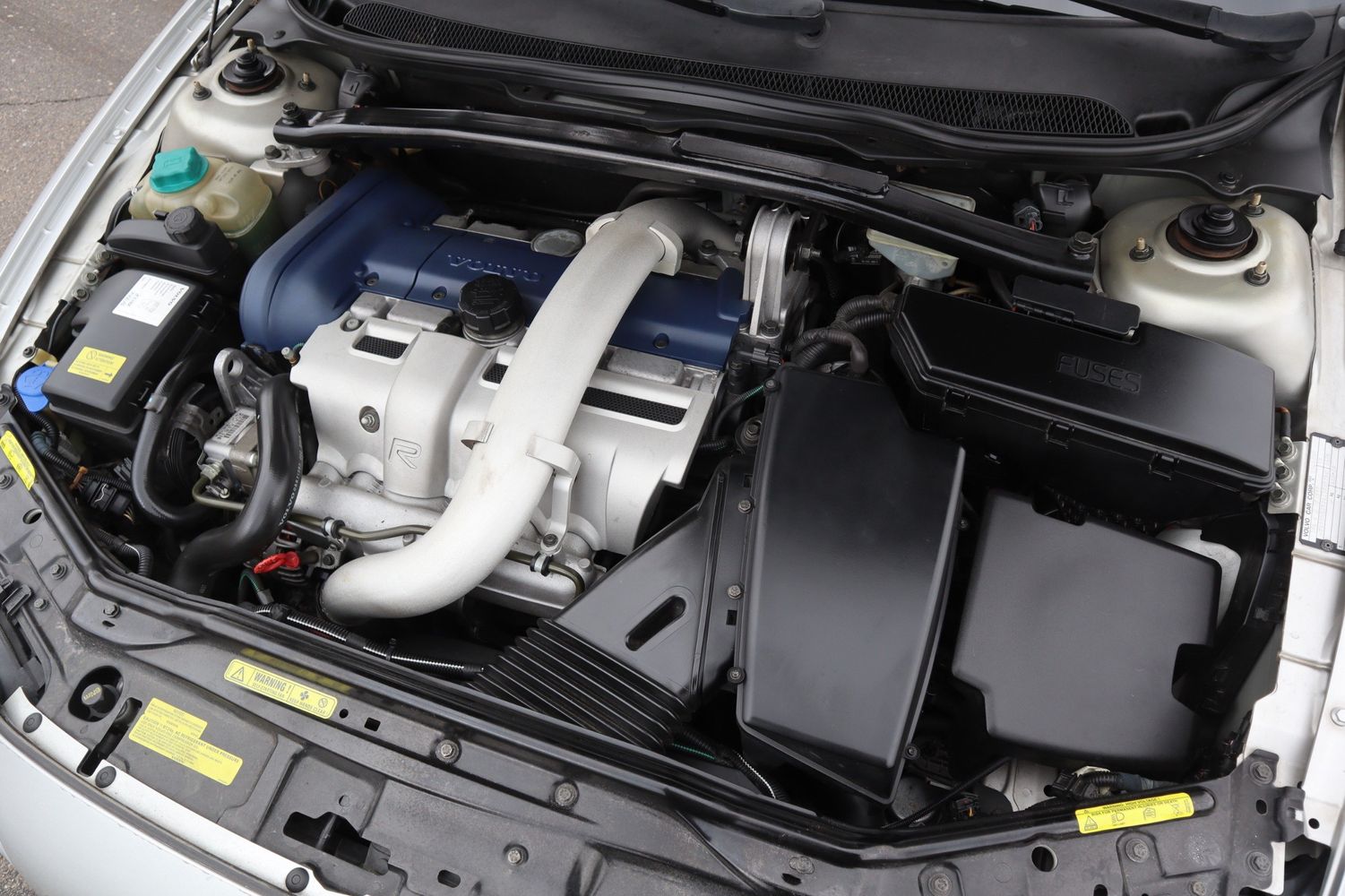 2004 Volvo S60 R Base | Victory Motors of Colorado