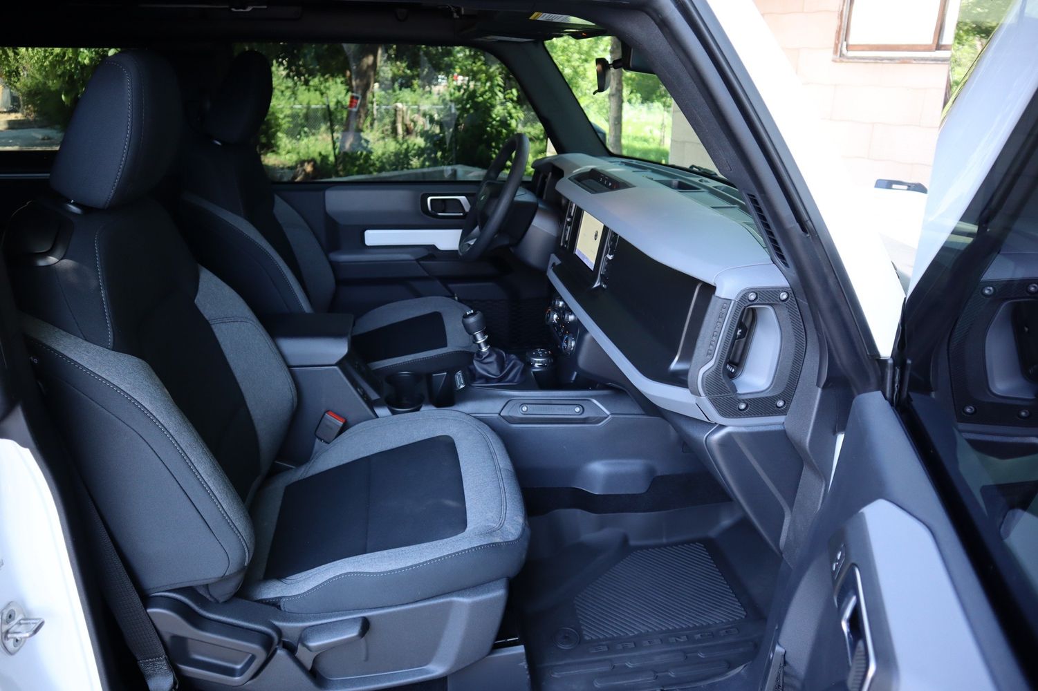 2023 Ford Bronco Base Advanced | Victory Motors of Colorado