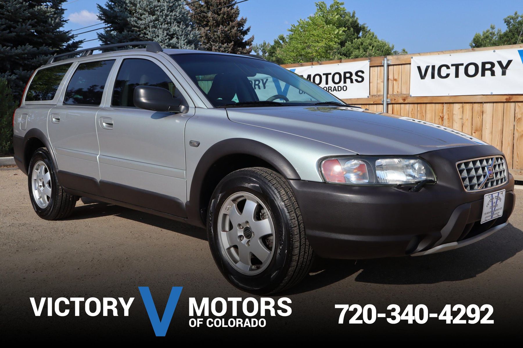 2004 Volvo XC70 Base | Victory Motors of Colorado