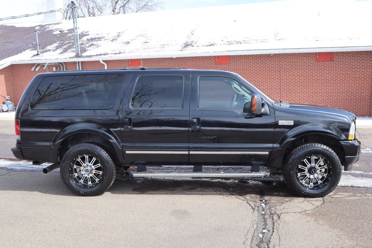 2004 Ford Excursion Limited | Victory Motors of Colorado