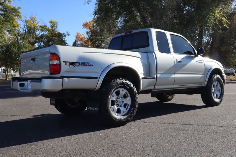 2002 Toyota Tacoma Photos