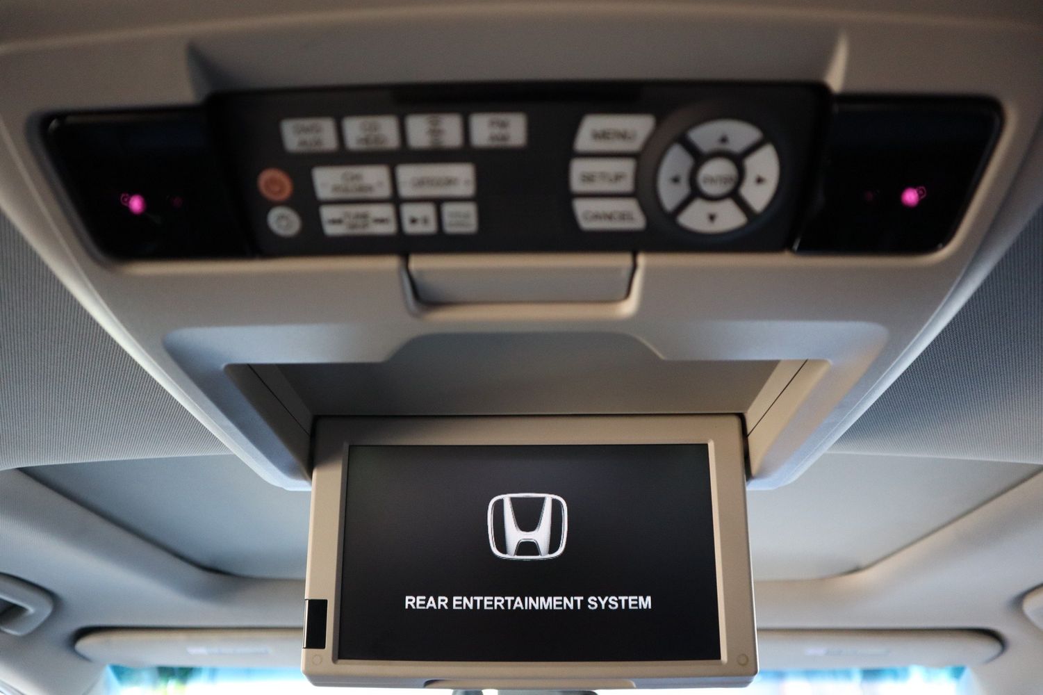 2011 Honda Odyssey Touring | Victory Motors of Colorado