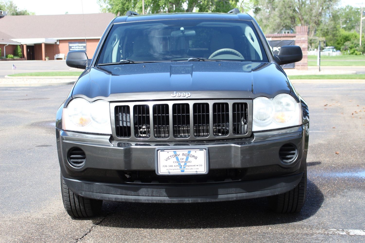 2006 Jeep Grand Cherokee Laredo | Victory Motors of Colorado