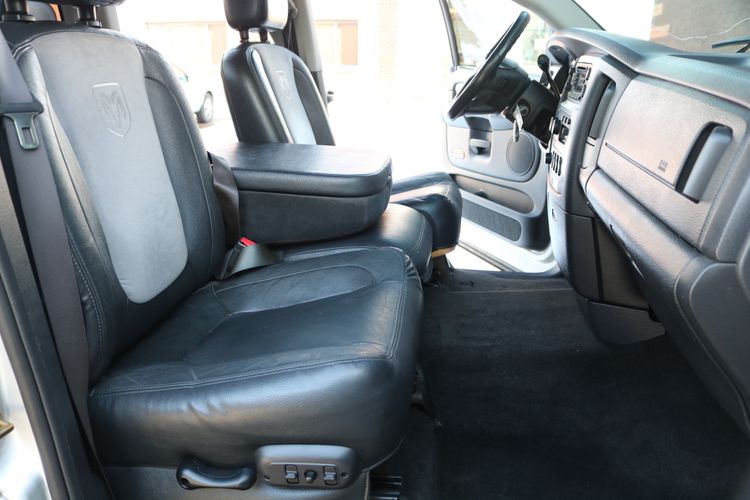 2004 Dodge Ram Pickup 1500 Laramie | Victory Motors of Colorado