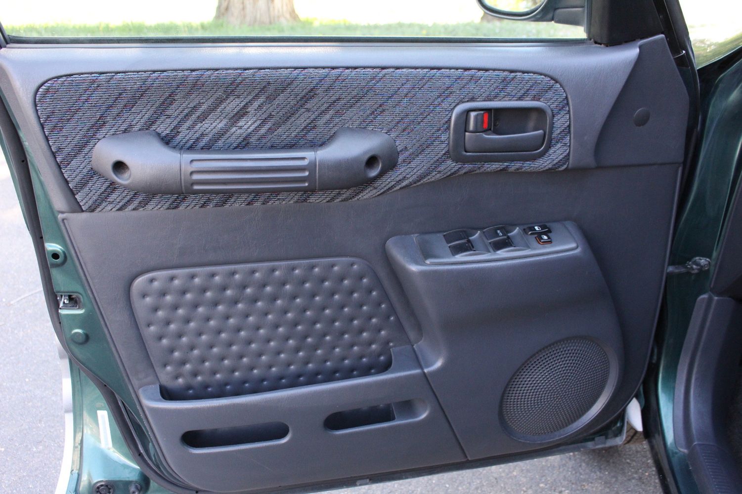 1998 Toyota RAV4 | Victory Motors of Colorado