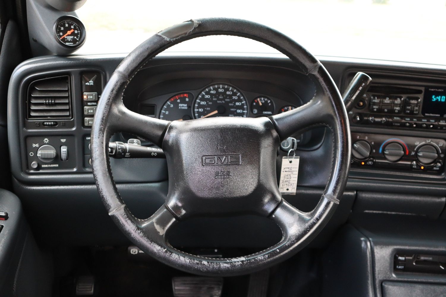 2001 GMC Sierra 3500 SLT | Victory Motors of Colorado