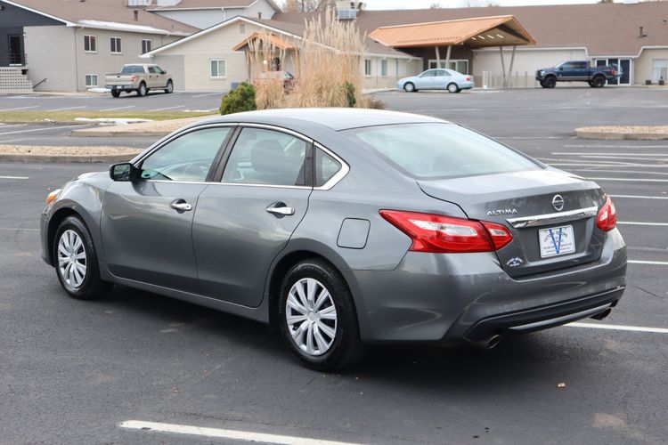 2016 Nissan Altima 2.5 | Victory Motors of Colorado