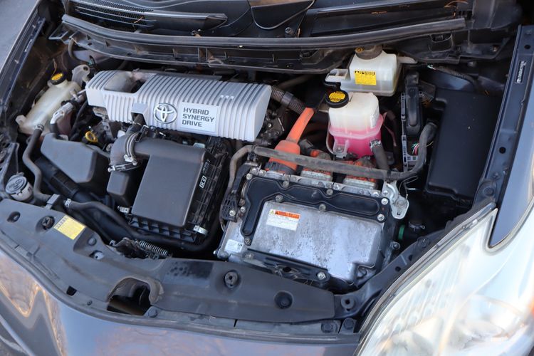 2012 Toyota Prius Three | Victory Motors of Colorado