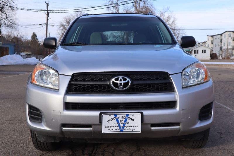 2011 Toyota RAV4 Photos
