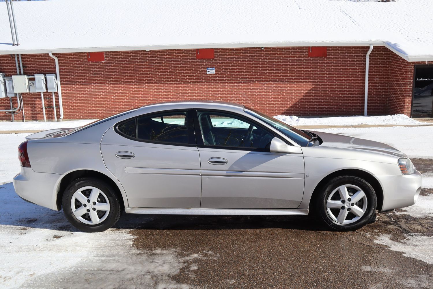 2007 Pontiac Grand Prix Base | Victory Motors of Colorado