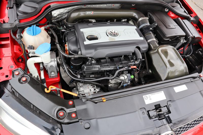 2012 Volkswagen Jetta Photos