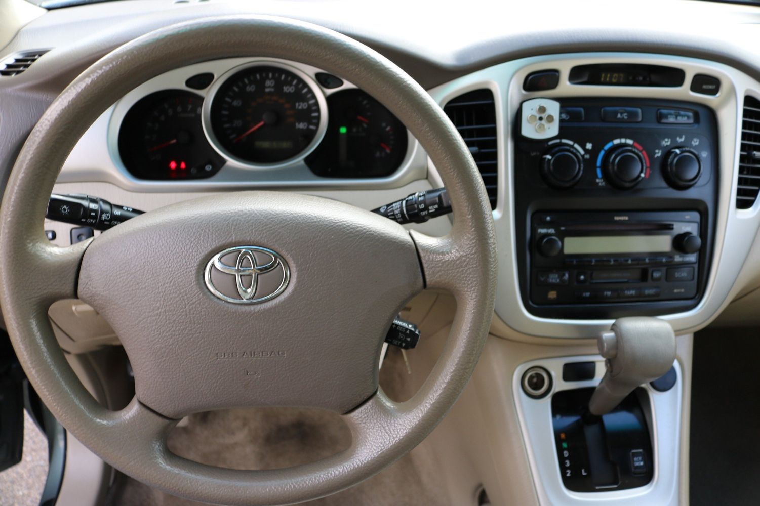 2007 Toyota Highlander AWD | Victory Motors of Colorado