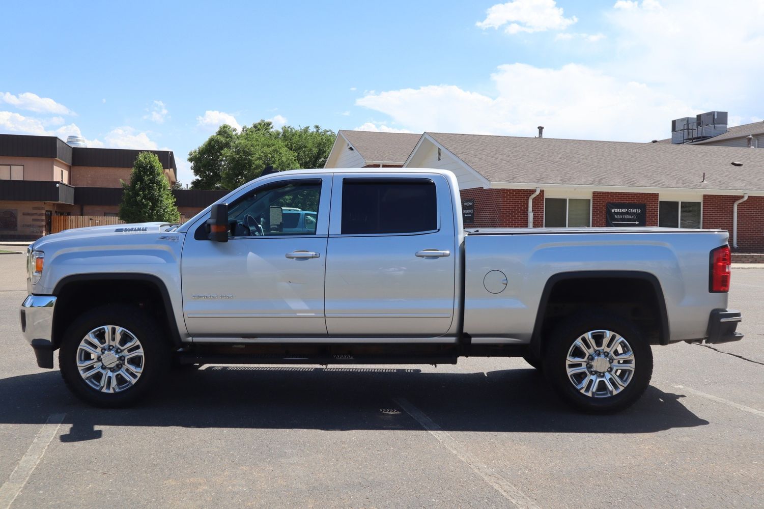 2018 GMC Sierra 2500HD SLE | Victory Motors of Colorado