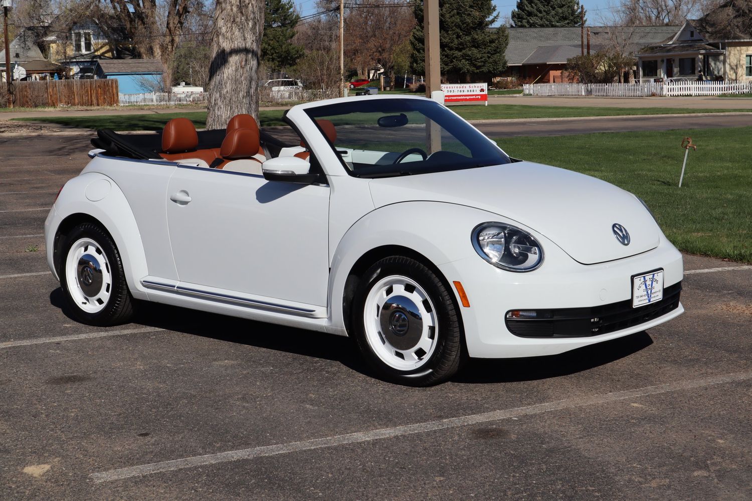 2015 Volkswagen Beetle Convertible 1.8T Classic PZEV | Victory Motors ...