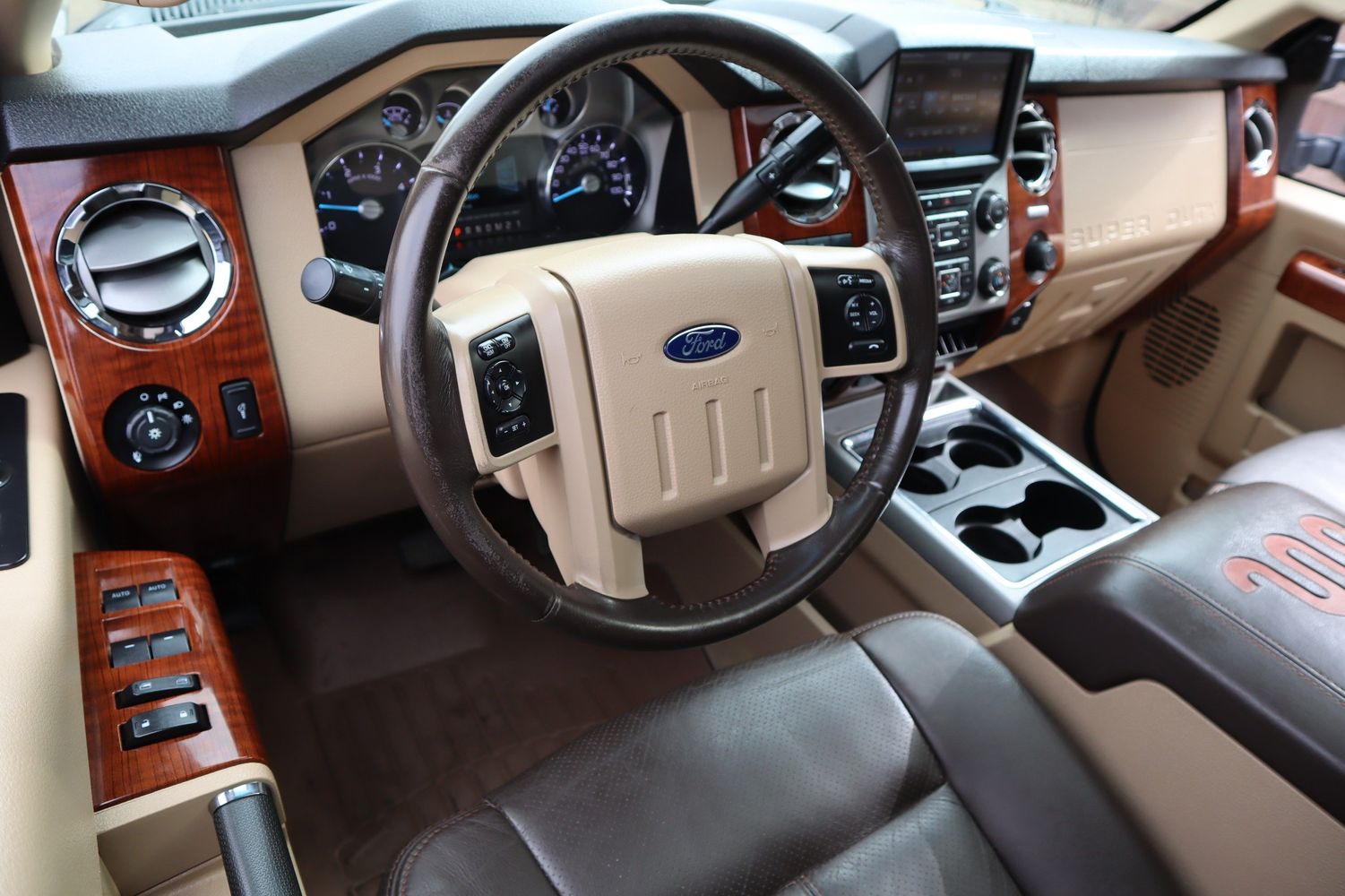 2015 Ford F-350 Super Duty KING RANCH | Victory Motors of Colorado