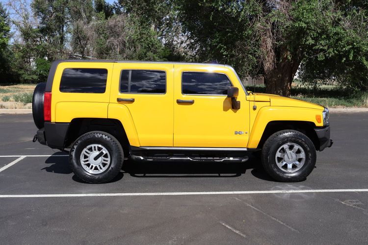 2006 HUMMER H3 Base | Victory Motors of Colorado