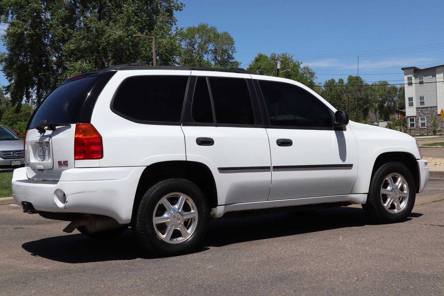 2008 GMC Envoy SLE | Victory Motors of Colorado