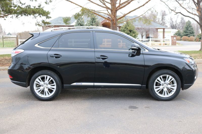 2010 Lexus RX 450h Photos