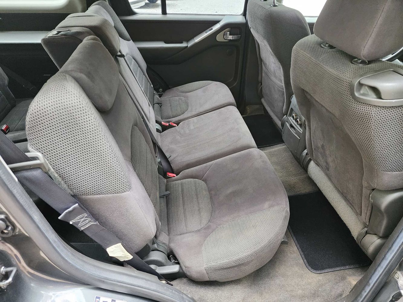 2006 Nissan Pathfinder Interior