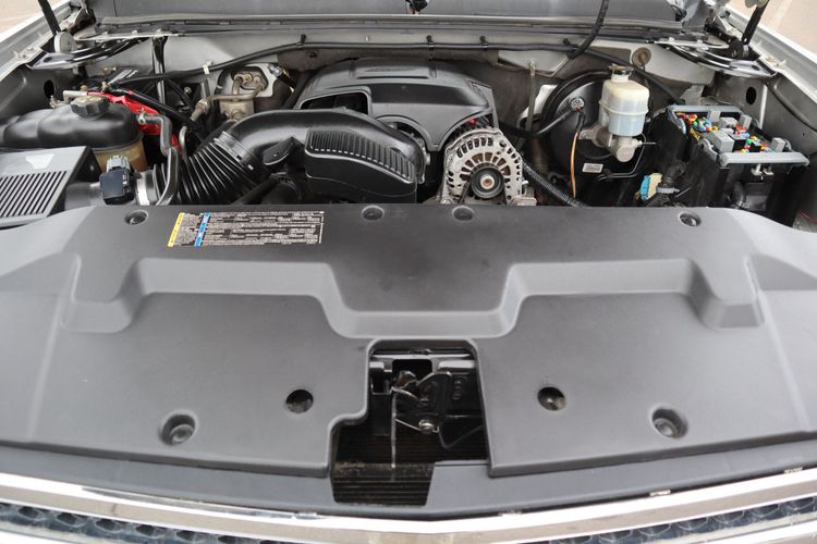 2011 Chevrolet Silverado 1500 LT | Victory Motors of Colorado