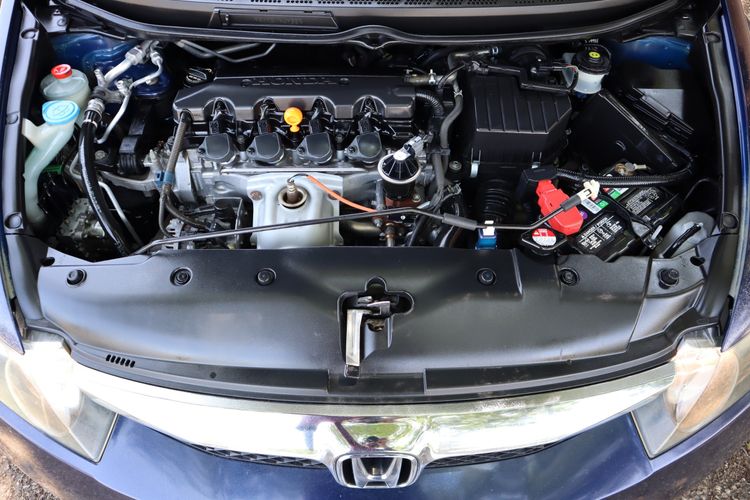 2011 Honda Civic LX-S | Victory Motors of Colorado