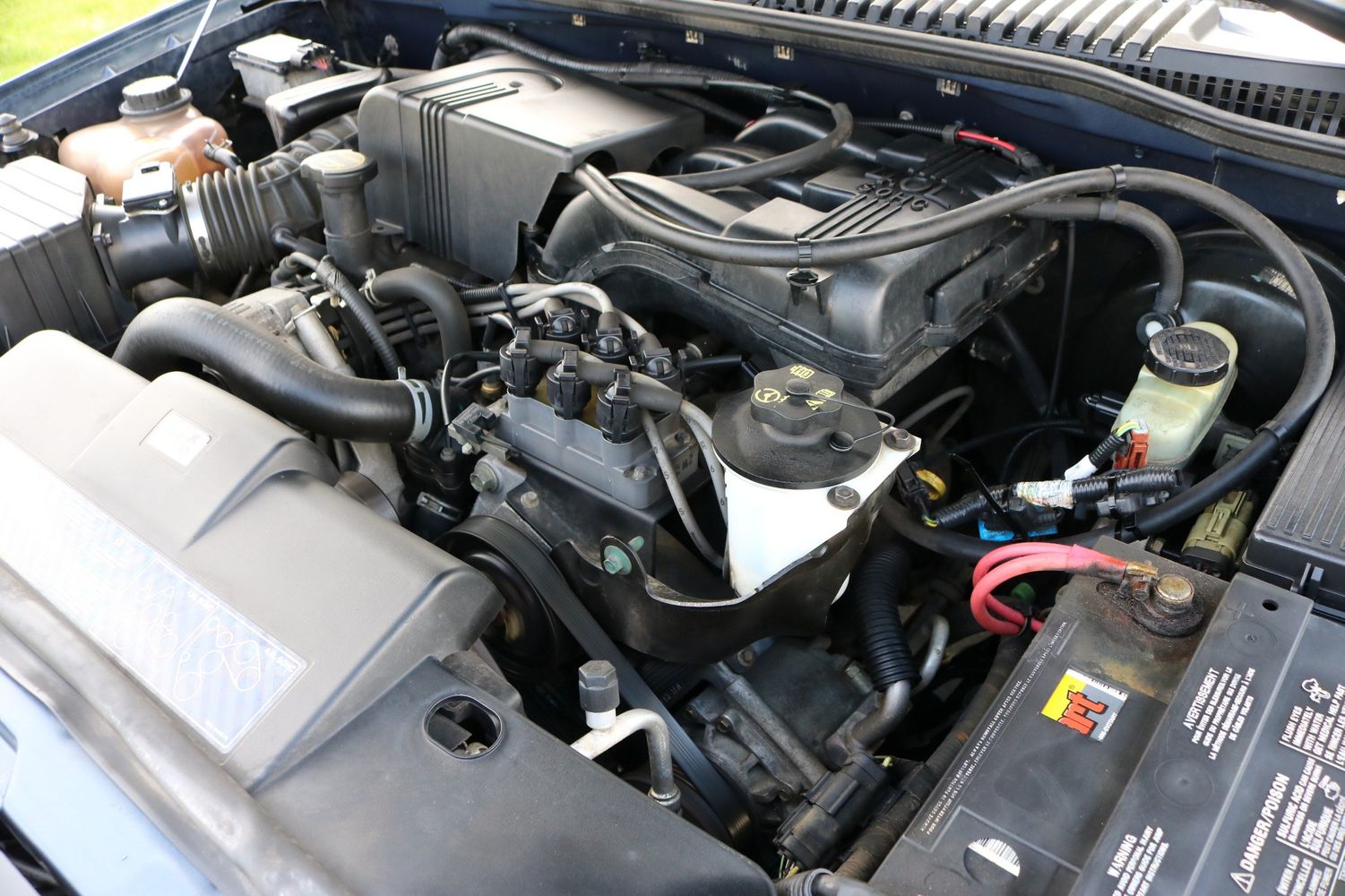 2002 Ford Explorer XLT | Victory Motors of Colorado