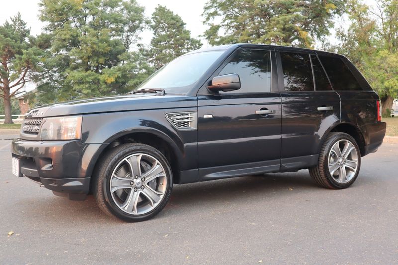 2011 Land Rover Range Rover Sport Photos