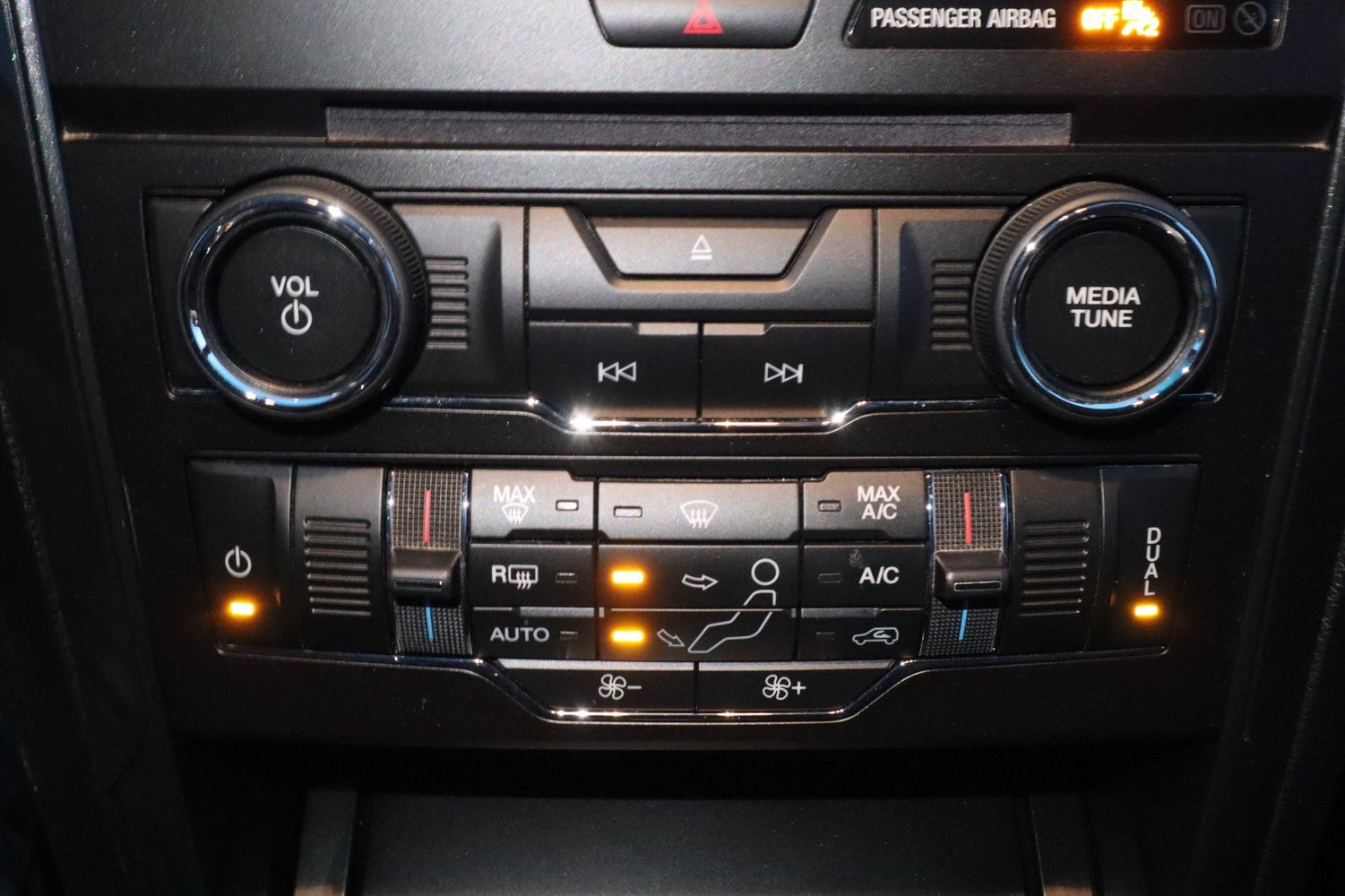 2016 Ford Explorer XLT | Victory Motors of Colorado